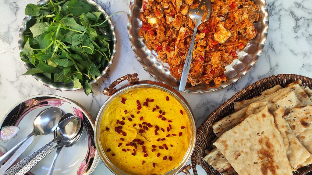 Persian Calligraphy | Origin, Styles, Process